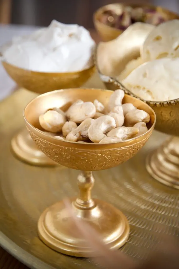 Majoon - Date Ice Cream Shake with Nuts معجون - Labsalliebe