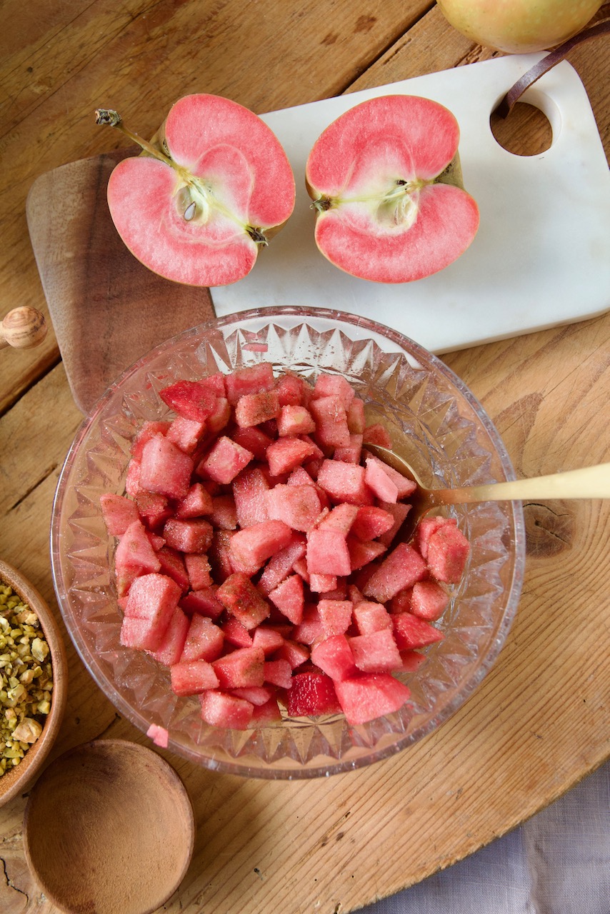 Cake Sib - Persian Apple Cake with Pistachios کیک سیب - Labsalliebe