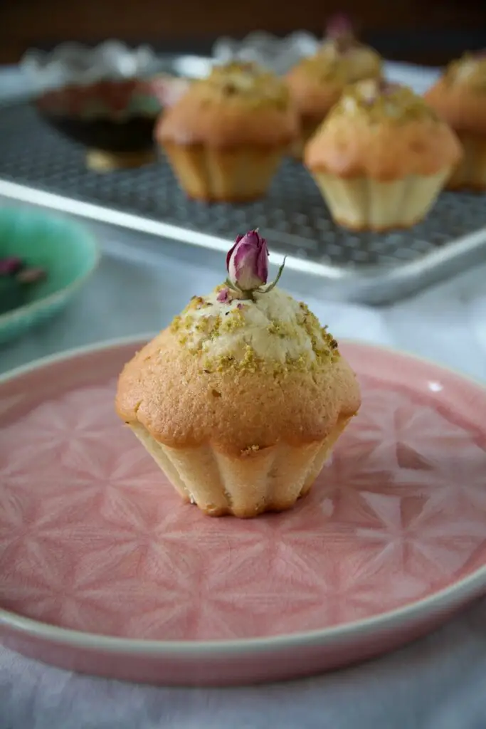 Cake Yazdi - Cardamom Rose Water Muffins کیک یزدی - Labsalliebe