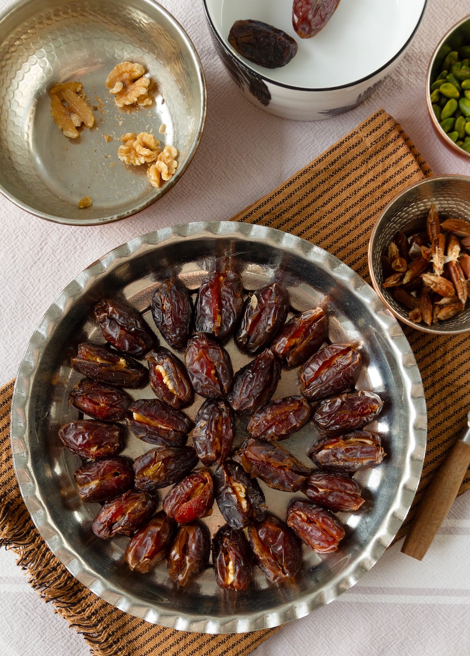 Ranginak - Persian Date Dessert رنگینک خرما - Labsalliebe