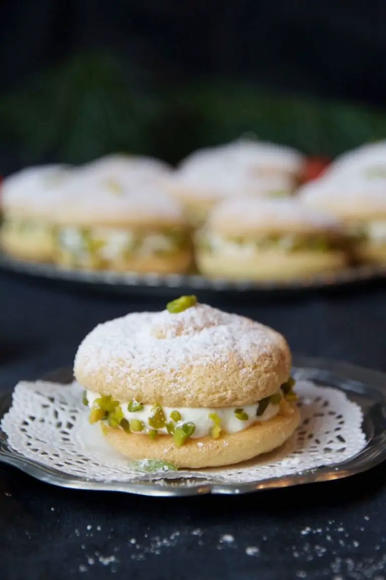 Shirini Latifeh - Snowbites with Rose Cream - Labsalliebe