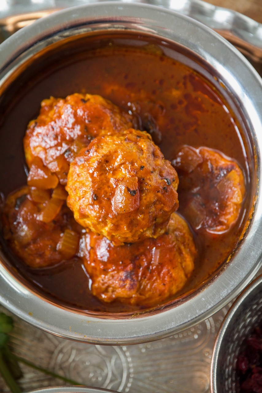 Zereshk Polo ba Morgh – Saffron Rice with Barberries & Chicken ...