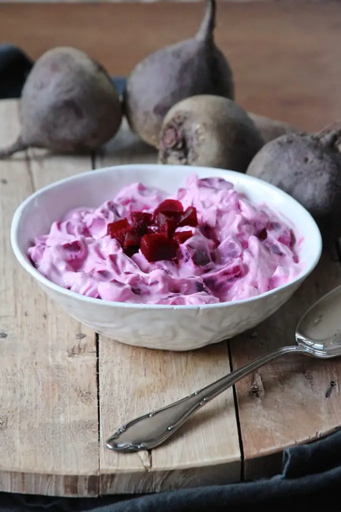Borani-e Laboo - Rote Beete Joghurt Dip - Labsalliebe