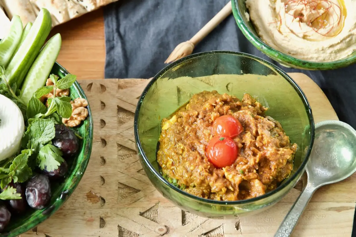 Zeytoon Parvardeh - Marinierte Oliven nach persischer Art - Labsalliebe