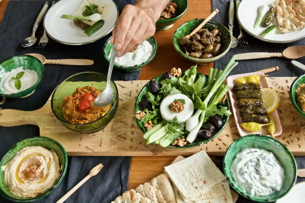 Zeytoon Parvardeh - Marinierte Oliven nach persischer Art - Labsalliebe